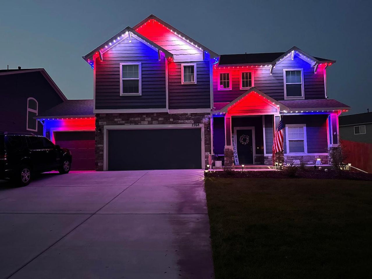 LED Smart Pixel Permanent Outdoor Lights - Step 1 Dezigns