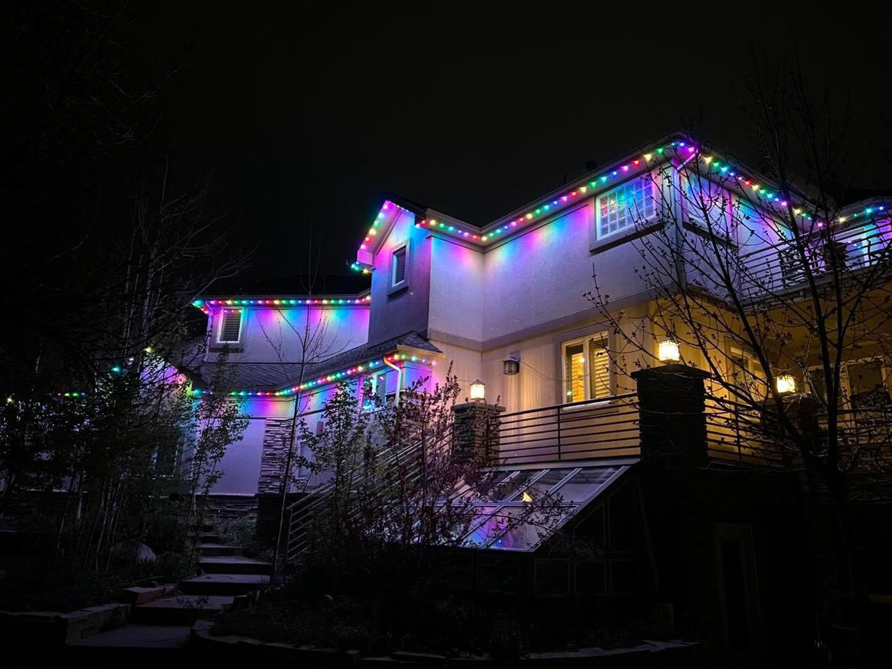 LED Smart Pixel Permanent Outdoor Lights - Step 1 Dezigns